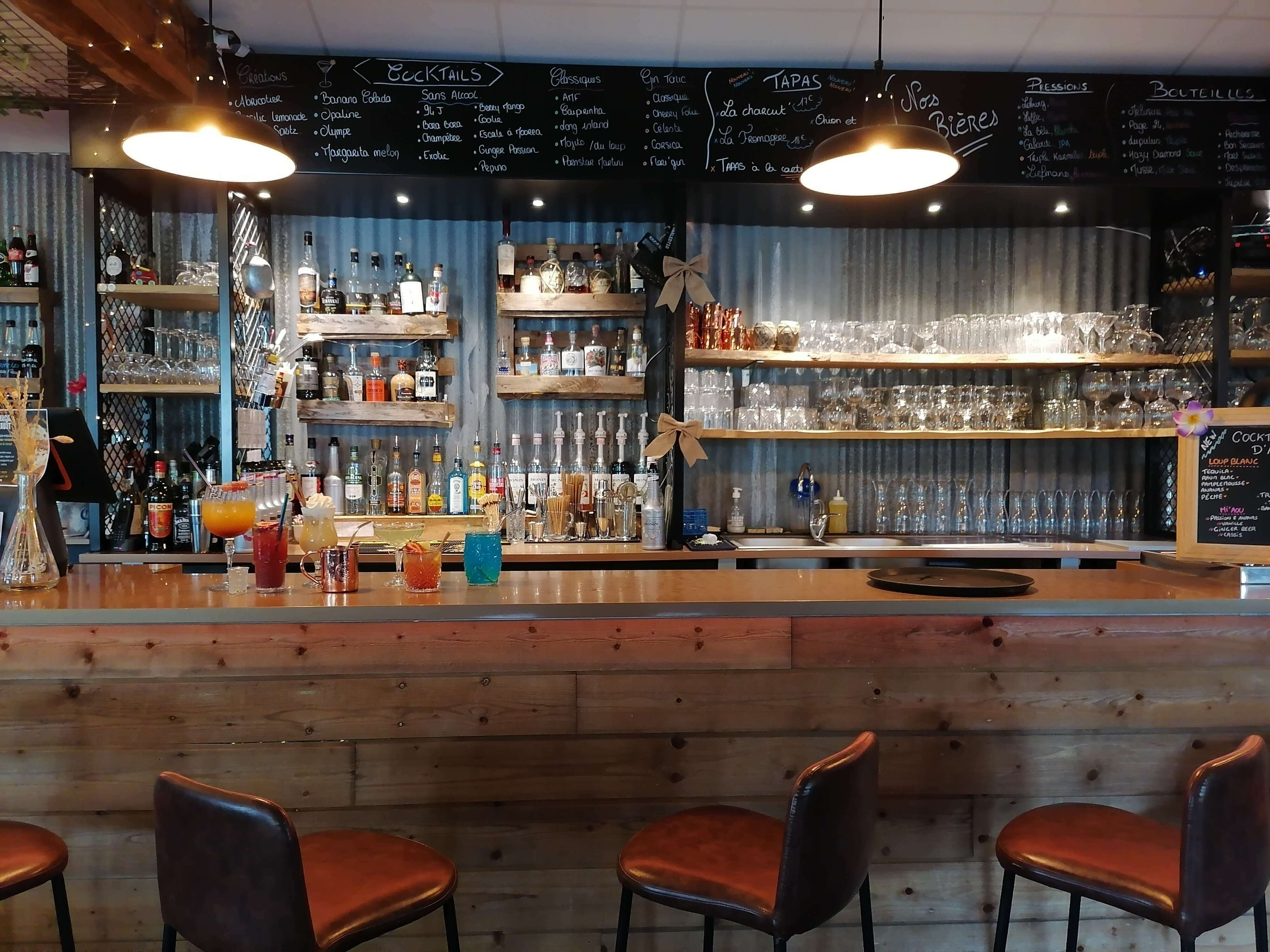 La Tanière, bar à cocktails aux Herbiers