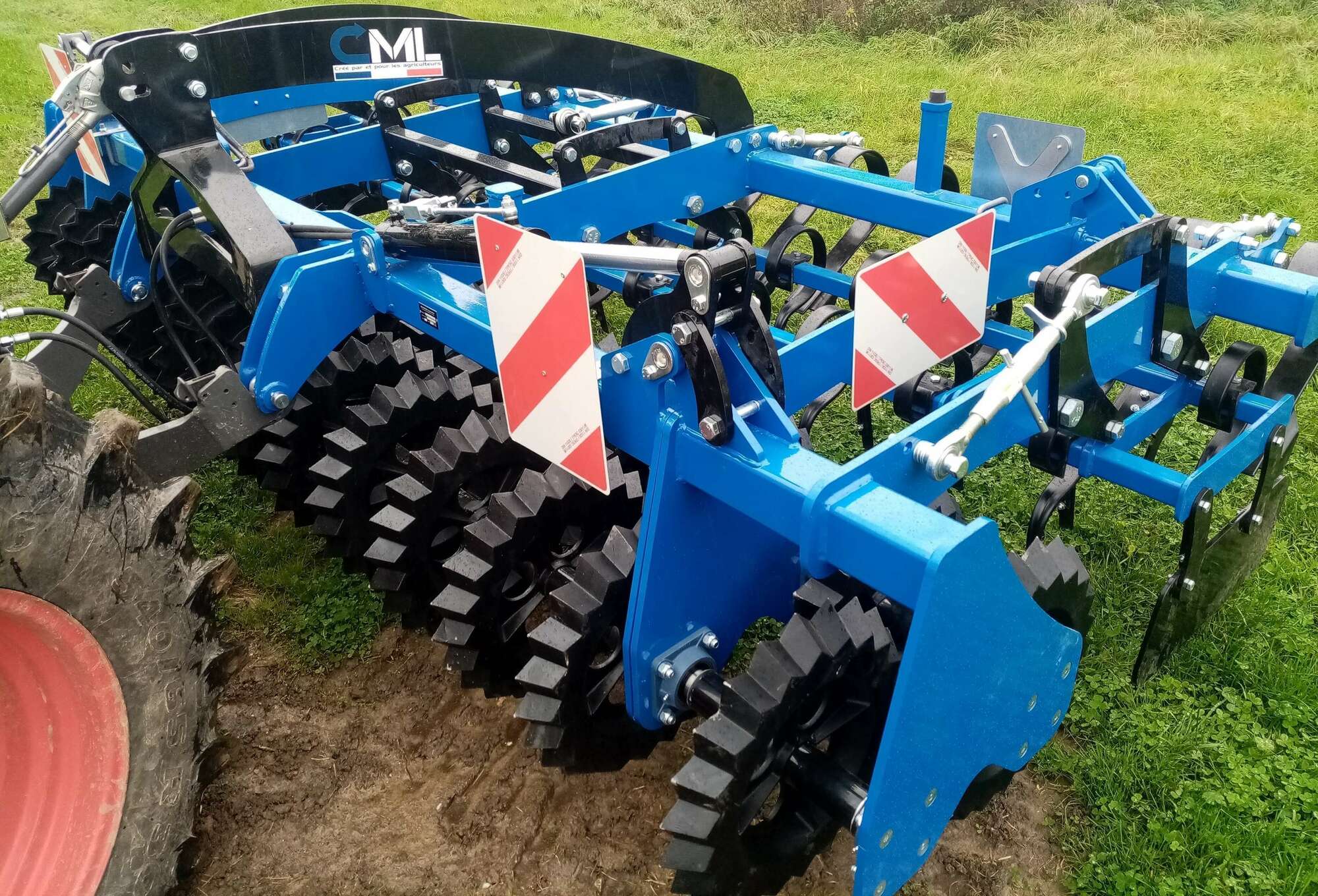 Outils frontaux : combi-sow / atlys