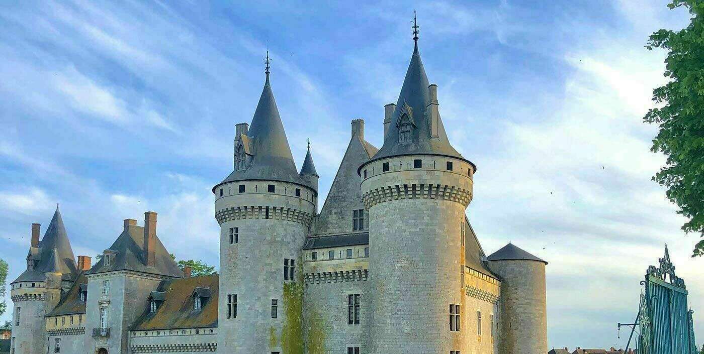 Offrez un Vol Inoubliable au-dessus du Val de Loire – Briare
