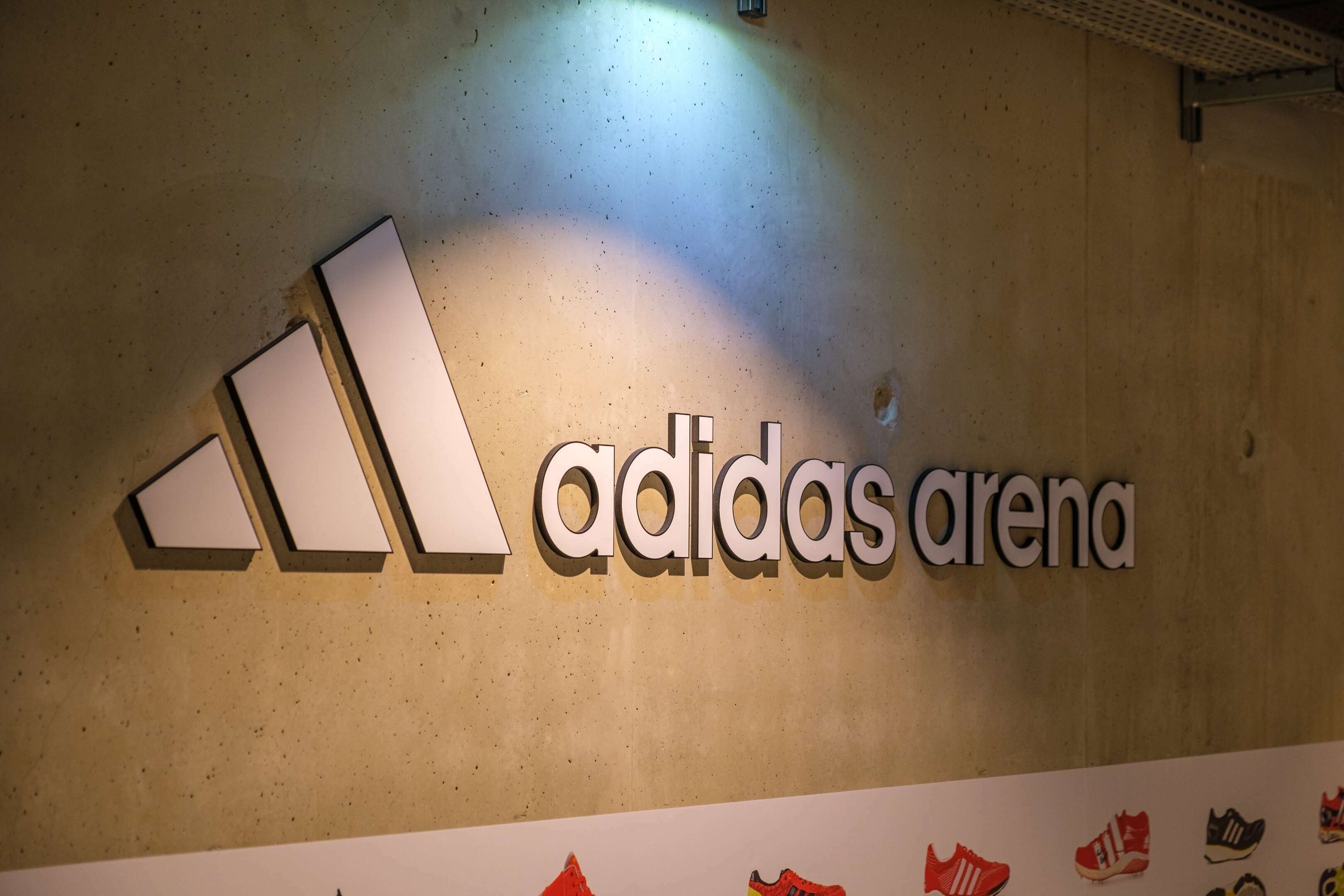 La Providence au Café de l’Emploi à l’adidas arena