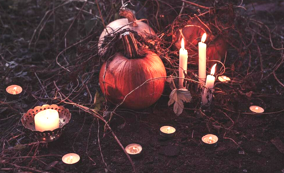 Samhain Une Célébration Annuelle Pour Honorer Les Ancêtres Et Les