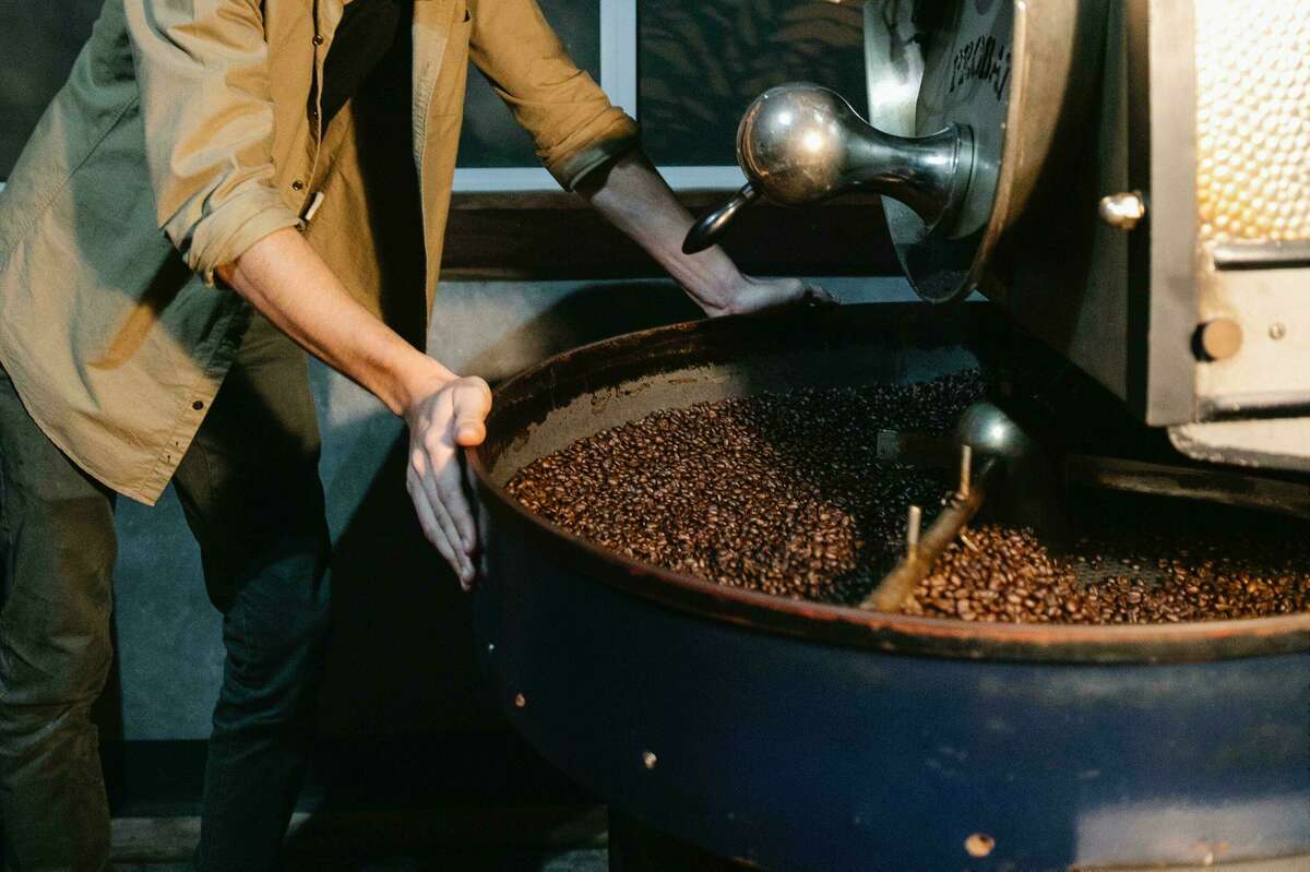 Maison Lyovel – Machines à café, distributeurs de boissons