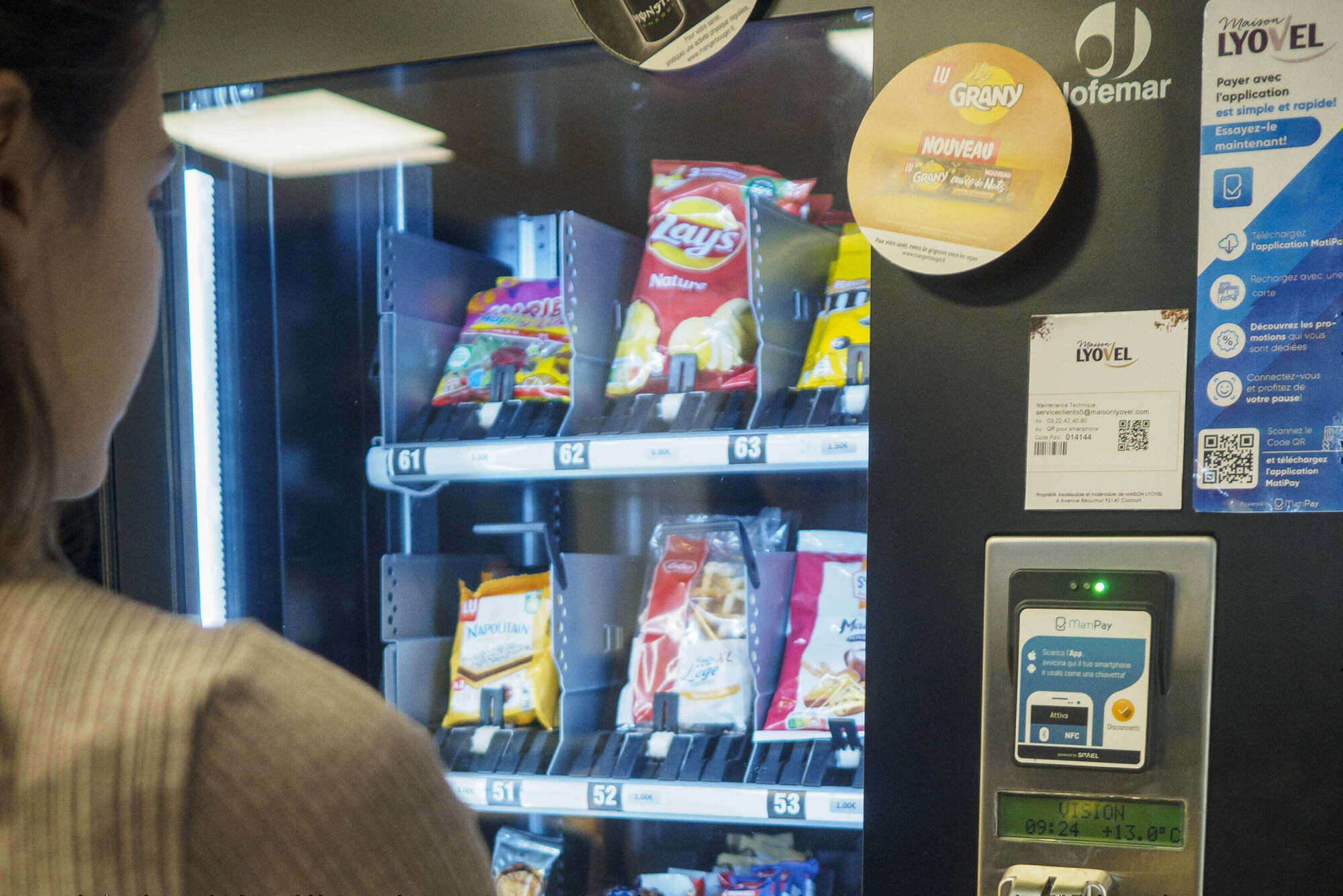 Maison Lyovel – Distributeurs et machines à café professionnelles