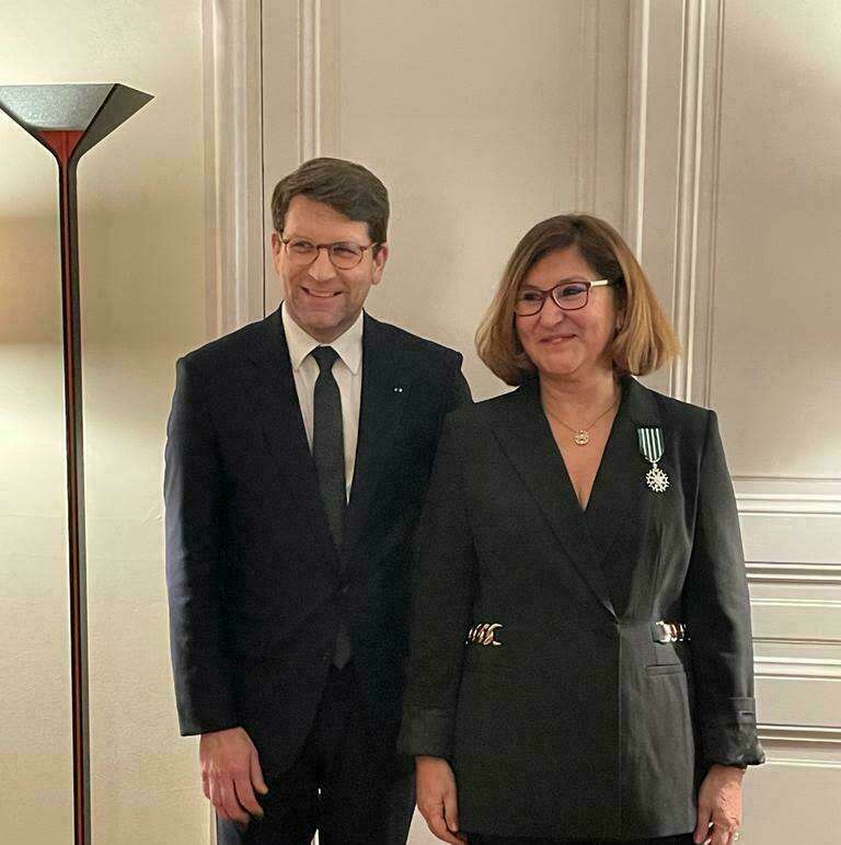 Nomination de Maria Isabel Nivault comme Chevalier de l'Ordre des Arts ...