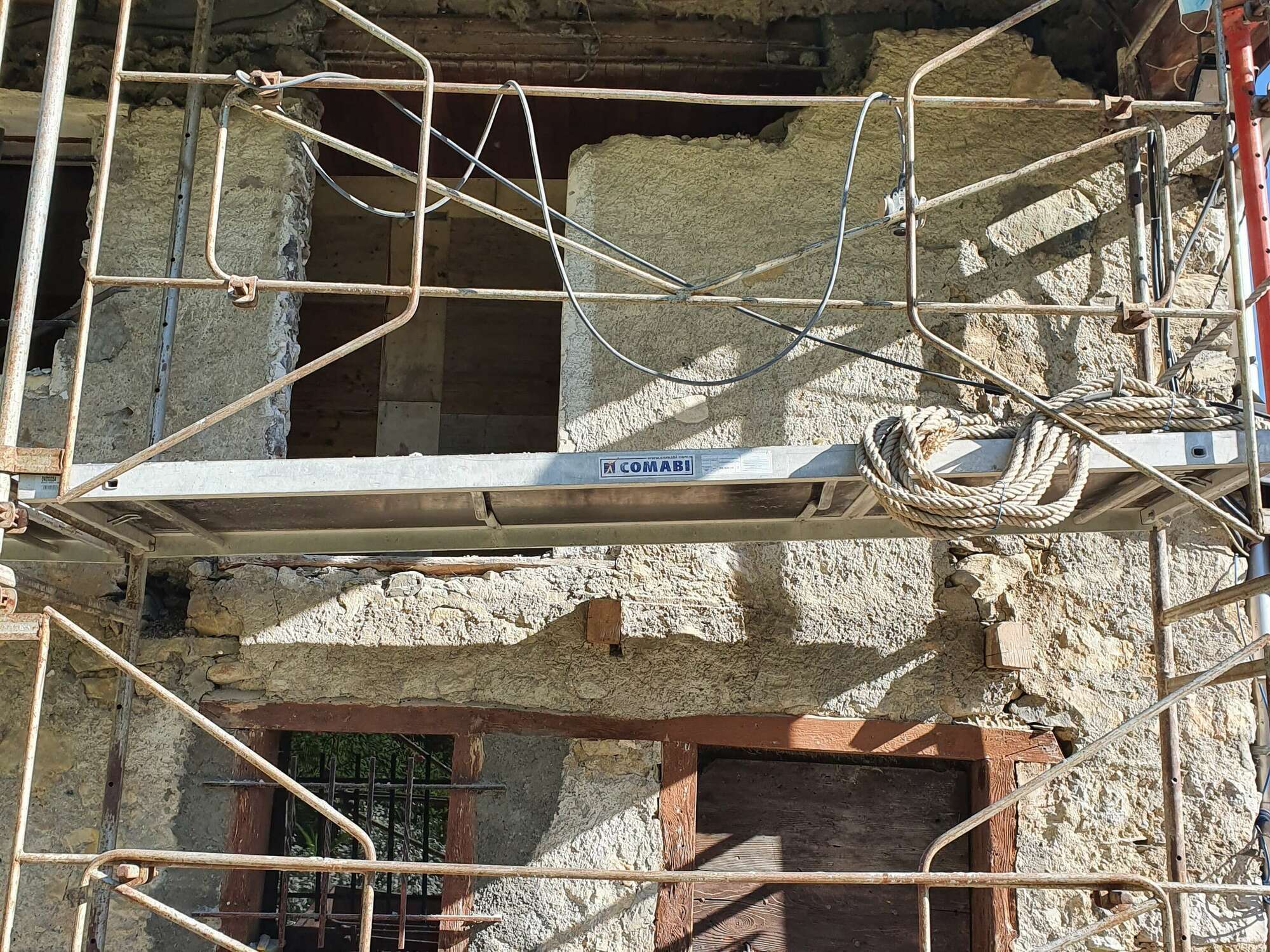 Démolition de murs porteurs à Challes-les-Eaux (73190)