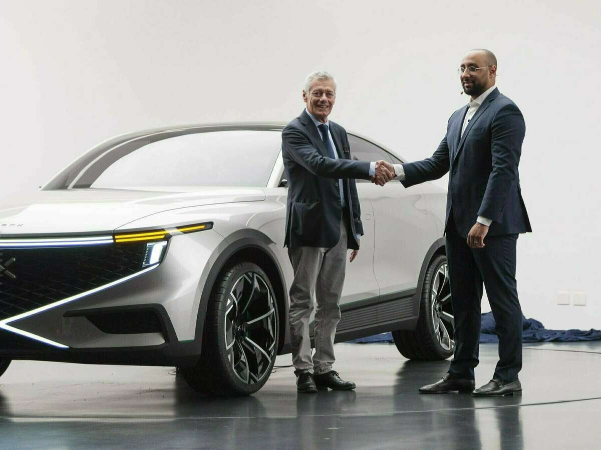 Industrie automobile : le Maroc dévoile deux projets novateurs, Neo ...